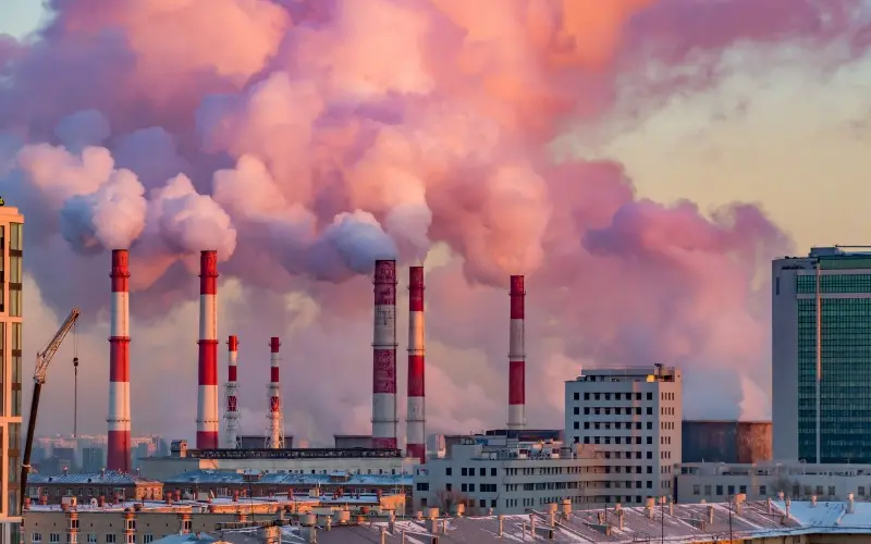 Causas de la contaminación atmosférica | DKV Seguros